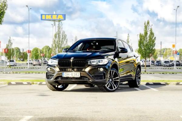 Brown BMW X6 2016 in Riga, with an engine capacity of 3.00 L and mileage of 181 thousand km for 24990 €, photo 1 on AUTOMOTO.COM.LV