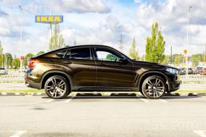 Brown BMW X6 2016 in Riga, with an engine capacity of 3.00 L and mileage of 181 thousand km for 23590 €, photo 9 on AUTOMOTO.COM.LV