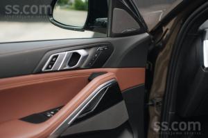 Brūns BMW X6 2024 Rīga, ar dzinēja tilpumu 3.00 L un nobraukumu 46 tūkst. km par 75999 €, foto 13 vietnē AUTOMOTO.COM.LV