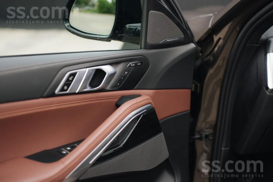 Brūns BMW X6 2024 Rīga, ar dzinēja tilpumu 3.00 L un nobraukumu 46 tūkst. km par 75999 €, foto 13 vietnē AUTOMOTO.COM.LV