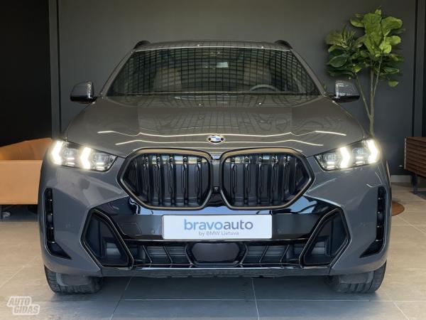 Brown BMW X6 2025 in Klaipeda, with an engine capacity of 3.00 L and mileage of 32 thousand km for 92221 €, photo 2 on AUTOMOTO.COM.LV