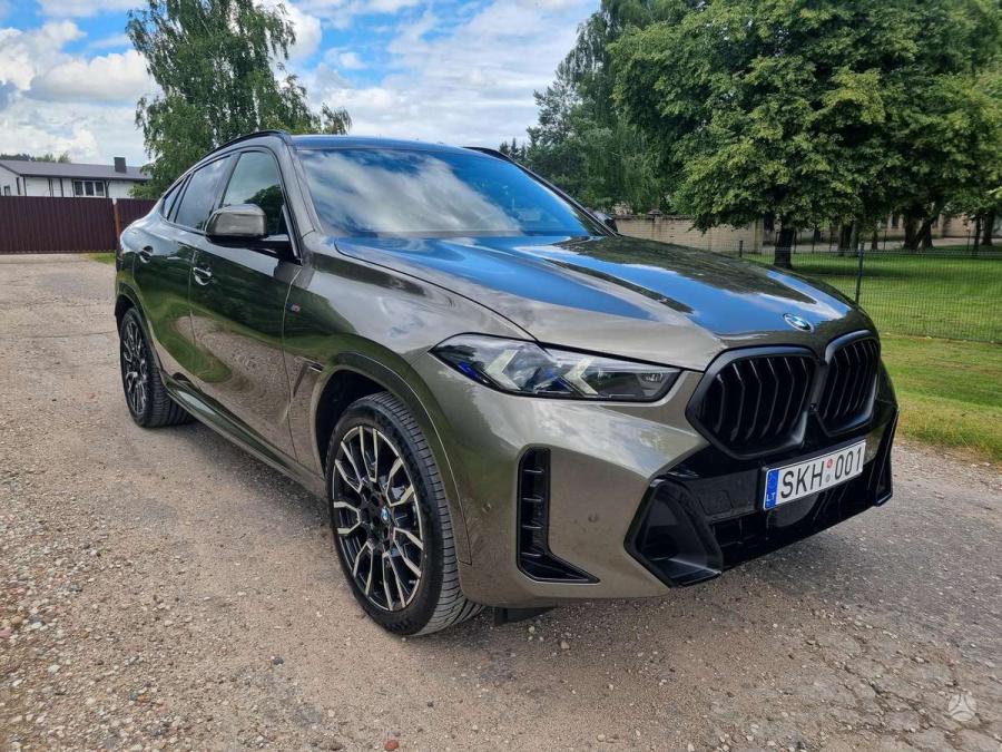 Brūns BMW X6 2025 Prienai, ar dzinēja tilpumu 3.00 L un nobraukumu 16 tūkst. km par 82500 €, foto 1 vietnē AUTOMOTO.COM.LV