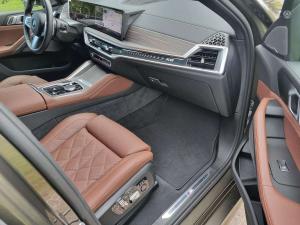 Brūns BMW X6 2025 Prienai, ar dzinēja tilpumu 3.00 L un nobraukumu 16 tūkst. km par 82500 €, foto 16 vietnē AUTOMOTO.COM.LV