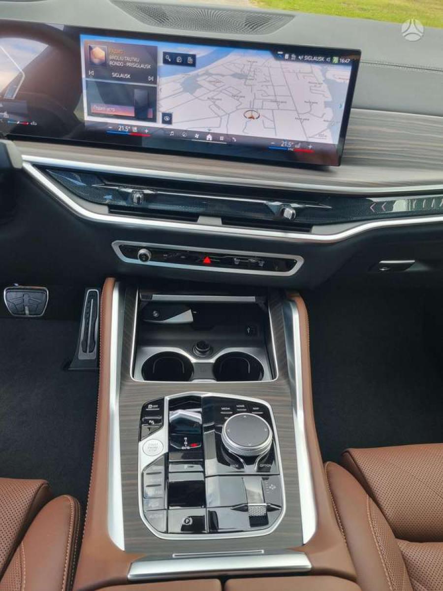 Brūns BMW X6 2025 Prienai, ar dzinēja tilpumu 3.00 L un nobraukumu 16 tūkst. km par 82500 €, foto 21 vietnē AUTOMOTO.COM.LV