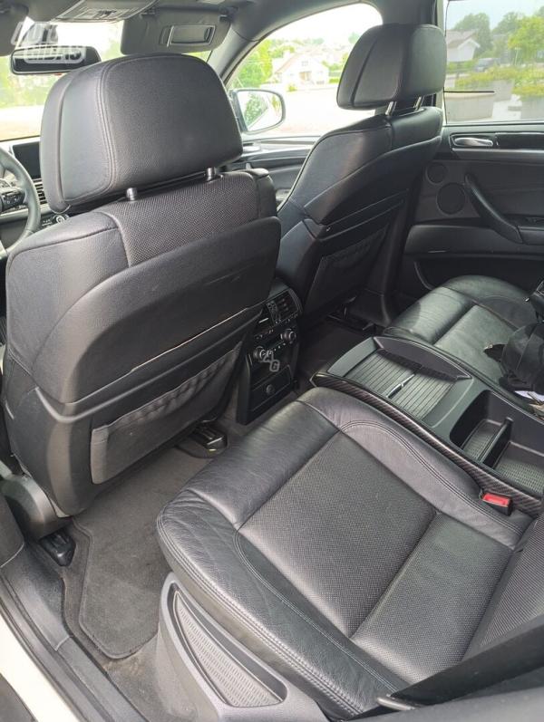 BMW X6 2008 in Kalvarija, with an engine capacity of 3.50 L and mileage of 306 thousand km for 10500 €, photo 8 on AUTOMOTO.COM.LV