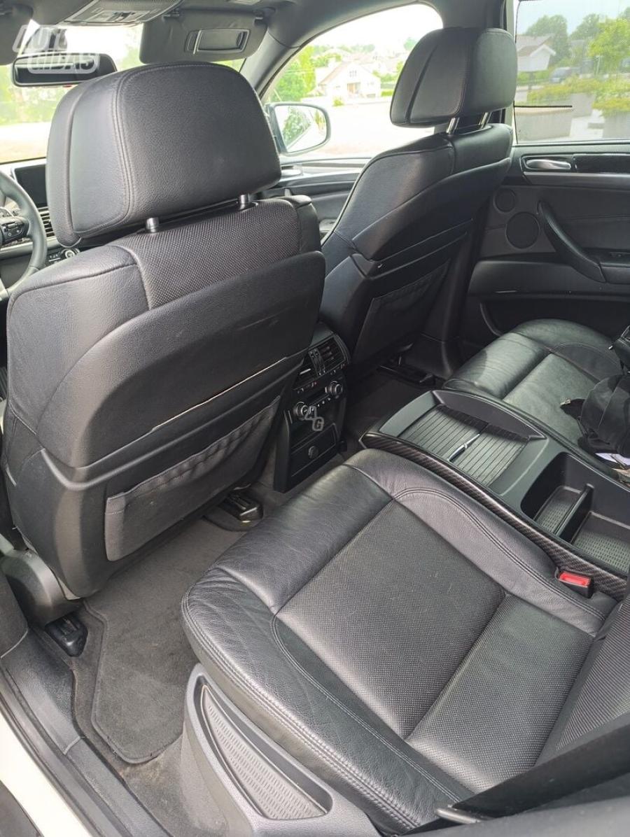 BMW X6 2008 in Kalvarija, with an engine capacity of 3.50 L and mileage of 306 thousand km for 10500 €, photo 9 on AUTOMOTO.COM.LV