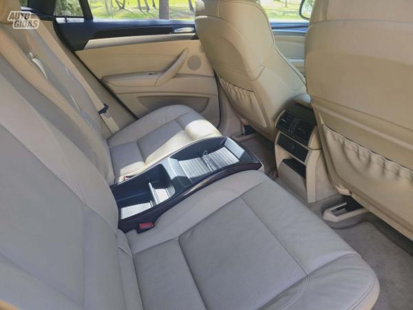 BMW X6 2009 in Alytus, with an engine capacity of 3.50 L and mileage of 203 thousand km for 10000 €, photo 10 on AUTOMOTO.COM.LV