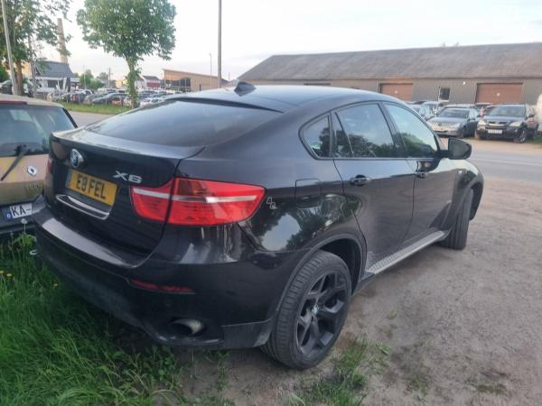 BMW X6 2009 Tauragė, ar dzinēja tilpumu 3.00 L un nobraukumu 130 tūkst. km par 5500 €, foto 10 vietnē AUTOMOTO.COM.LV