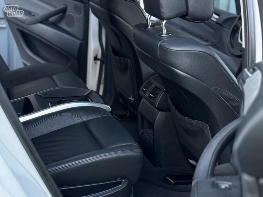 BMW X6 2011 Šauļi, ar dzinēja tilpumu 3.00 L un nobraukumu 335 tūkst. km par 11700 €, foto 12 vietnē AUTOMOTO.COM.LV