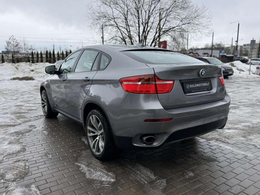 BMW X6 2012 in Vilnius, with an engine capacity of 2.99 L and mileage of 268 thousand km for 11550 €, photo 4 on AUTOMOTO.COM.LV