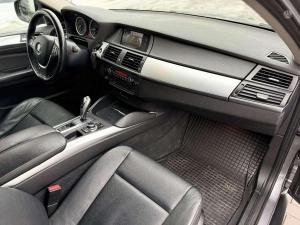 BMW X6 2012 in Vilnius, with an engine capacity of 2.99 L and mileage of 268 thousand km for 11550 €, photo 19 on AUTOMOTO.COM.LV