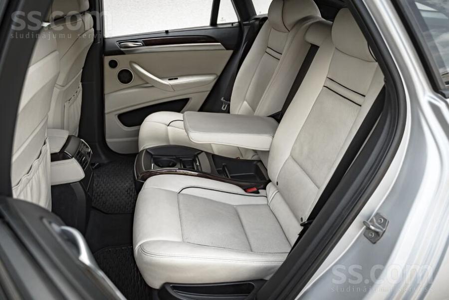 BMW X6 2013 in Riga, with an engine capacity of 3.00 L and mileage of 326 thousand km for 12950 €, photo 15 on AUTOMOTO.COM.LV