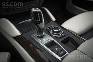 BMW X6 2013 in Riga, with an engine capacity of 3.00 L and mileage of 326 thousand km for 12950 €, photo 23 on AUTOMOTO.COM.LV