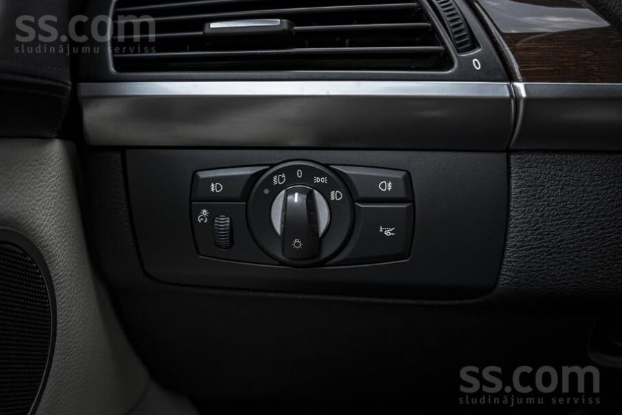 BMW X6 2013 in Riga, with an engine capacity of 3.00 L and mileage of 326 thousand km for 12950 €, photo 30 on AUTOMOTO.COM.LV