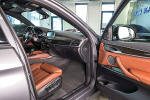 BMW X6 2015 Marijampole, ar dzinēja tilpumu 3.00 L un nobraukumu 210 tūkst. km par 25950 €, foto 36 vietnē AUTOMOTO.COM.LV
