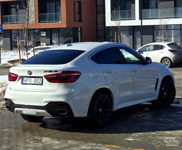 BMW X6 2015 in Vilnius, with an engine capacity of 3.00 L and mileage of 220 thousand km for 26000 €, photo 3 on AUTOMOTO.COM.LV