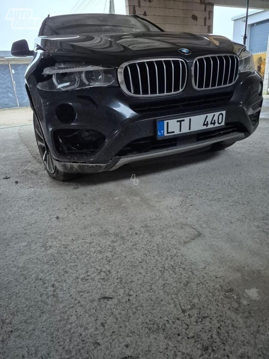 BMW X6 2016 in Kaunas, with an engine capacity of 4.40 L and mileage of 2 thousand km for 14000 €, photo 1 on AUTOMOTO.COM.LV