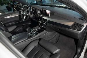 BMW X6 2016 in Kaunas, with an engine capacity of 3.00 L and mileage of 130 thousand km for 29991 €, photo 15 on AUTOMOTO.COM.LV
