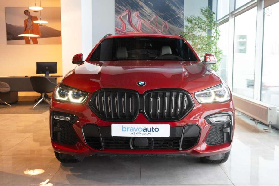 BMW X6 2020 in Kaunas, with an engine capacity of 3.00 L and mileage of 149 thousand km for 55794 €, photo 2 on AUTOMOTO.COM.LV
