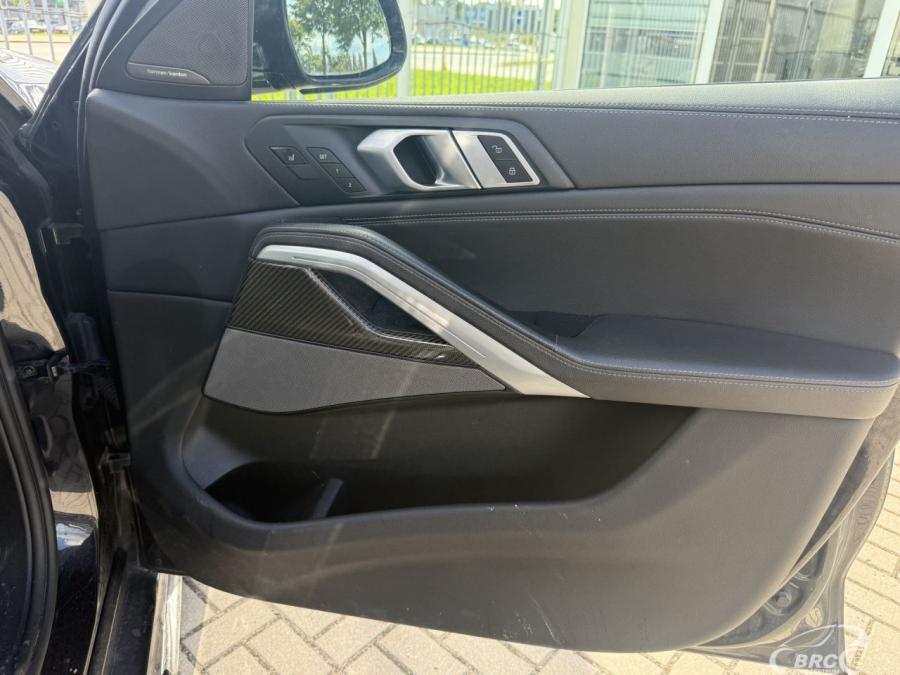 BMW X6 2020 Klaipėda, ar dzinēja tilpumu 4.40 L un nobraukumu 82 tūkst. km par 44900 €, foto 5 vietnē AUTOMOTO.COM.LV