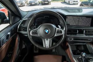 BMW X6 2020 in Kaunas, with an engine capacity of 3.00 L and mileage of 143 thousand km for 54771 €, photo 15 on AUTOMOTO.COM.LV