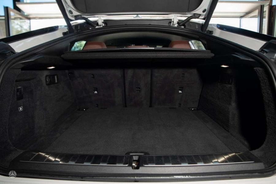 BMW X6 2020 in Kaunas, with an engine capacity of 3.00 L and mileage of 143 thousand km for 54771 €, photo 23 on AUTOMOTO.COM.LV