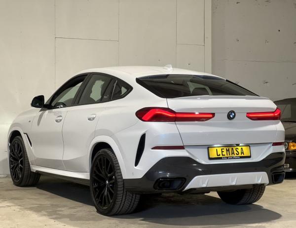 BMW X6 2021 in Klaipeda, with an engine capacity of 0.00 L and mileage of 215 thousand km for 48800 €, photo 2 on AUTOMOTO.COM.LV