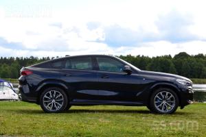 BMW X6 2021 Rīga, ar dzinēja tilpumu 3.00 L un nobraukumu 105 tūkst. km par 49500 €, foto 3 vietnē AUTOMOTO.COM.LV