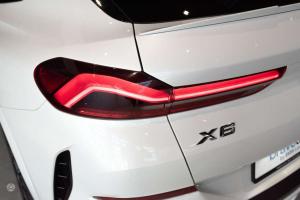 BMW X6 2021 Kauņa, ar dzinēja tilpumu 3.00 L un nobraukumu 121 tūkst. km par 52976 €, foto 8 vietnē AUTOMOTO.COM.LV