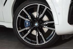 BMW X6 2021 Kauņa, ar dzinēja tilpumu 3.00 L un nobraukumu 121 tūkst. km par 52976 €, foto 9 vietnē AUTOMOTO.COM.LV