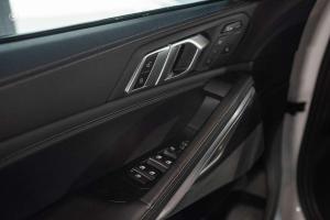 BMW X6 2021 Kauņa, ar dzinēja tilpumu 3.00 L un nobraukumu 121 tūkst. km par 52976 €, foto 11 vietnē AUTOMOTO.COM.LV