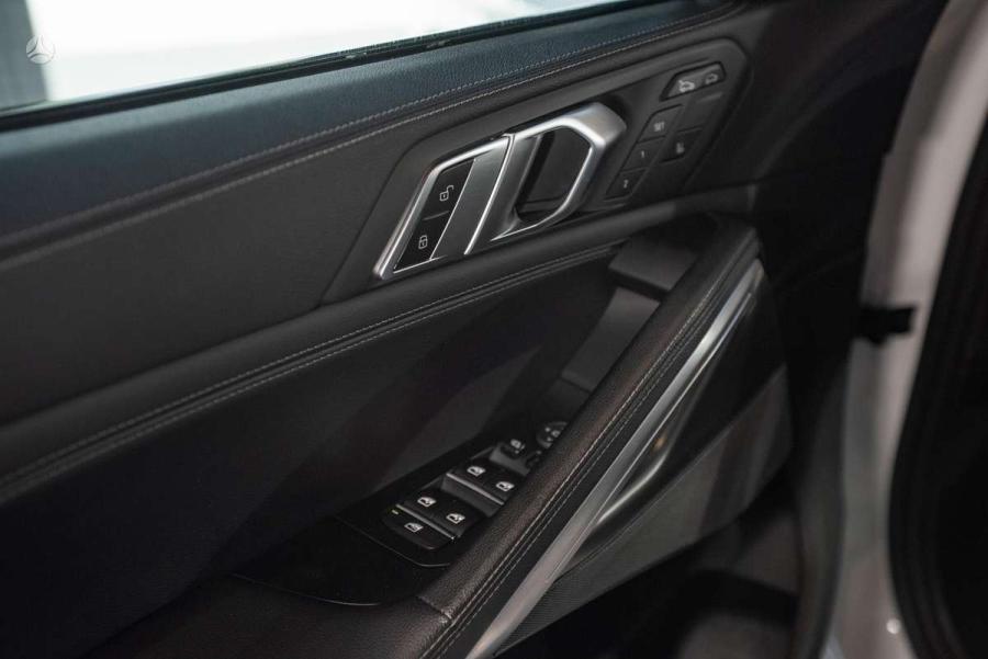 BMW X6 2021 Kauņa, ar dzinēja tilpumu 3.00 L un nobraukumu 121 tūkst. km par 52976 €, foto 11 vietnē AUTOMOTO.COM.LV