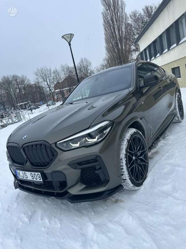 BMW X6 2022 Klaipėda, ar dzinēja tilpumu 2.99 L un nobraukumu 99 tūkst. km par 63900 €, foto 1 vietnē AUTOMOTO.COM.LV