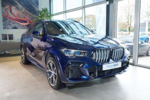 BMW X6 2022 in Kaunas, with an engine capacity of 3.00 L and mileage of 134 thousand km for 63992 €, photo 3 on AUTOMOTO.COM.LV