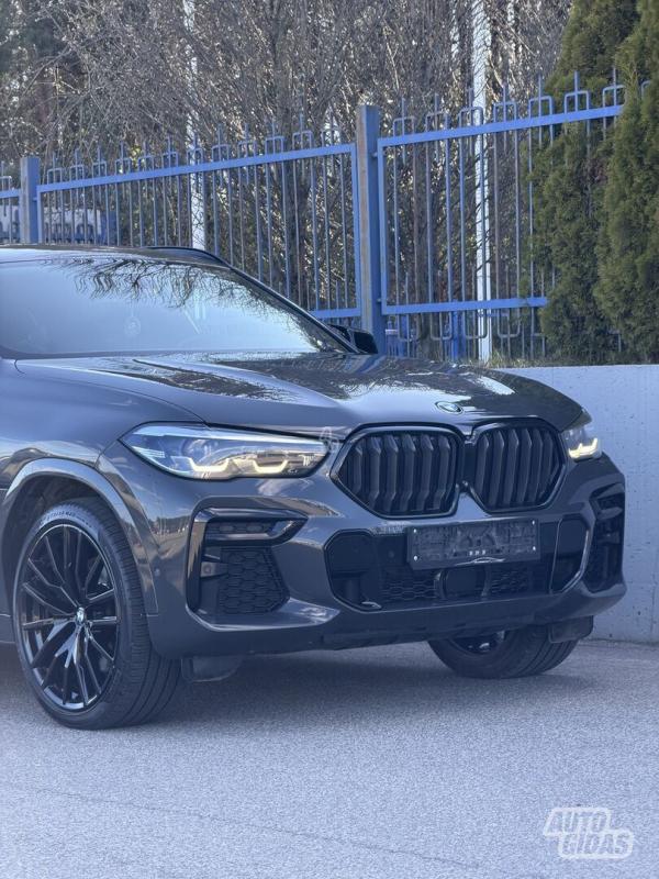 BMW X6 2022 Viļņa, ar dzinēja tilpumu 3.00 L un nobraukumu 151 tūkst. km par 52000 €, foto 6 vietnē AUTOMOTO.COM.LV