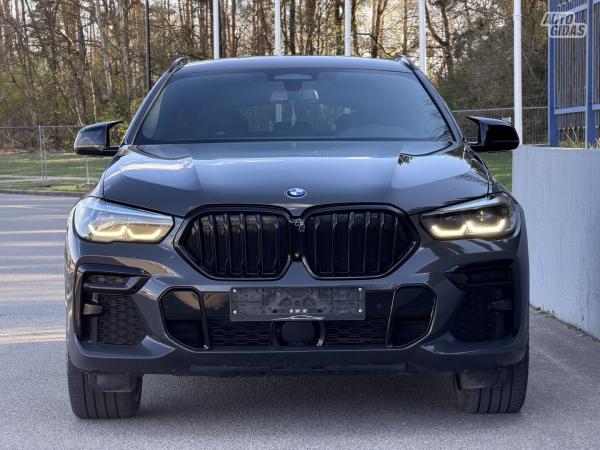 BMW X6 2022 Viļņa, ar dzinēja tilpumu 3.00 L un nobraukumu 151 tūkst. km par 52000 €, foto 8 vietnē AUTOMOTO.COM.LV