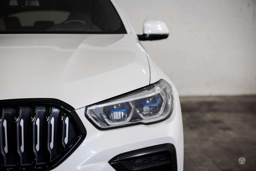 BMW X6 2022 in Vilnius, with an engine capacity of 3.00 L and mileage of 107 thousand km for 57992 €, photo 7 on AUTOMOTO.COM.LV