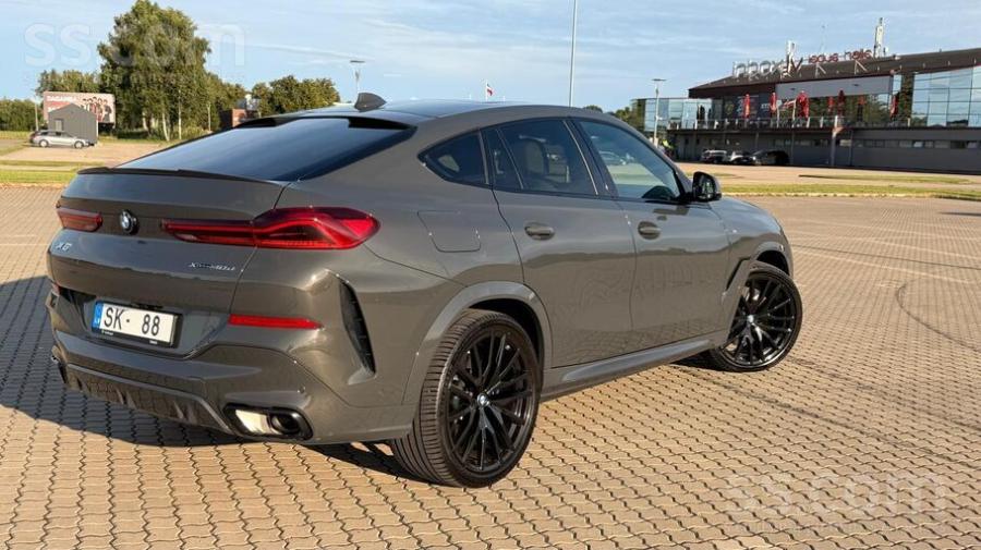 BMW X6 2022 Rīga, ar dzinēja tilpumu 3.00 L un nobraukumu 96 tūkst. km par 65900 €, foto 4 vietnē AUTOMOTO.COM.LV