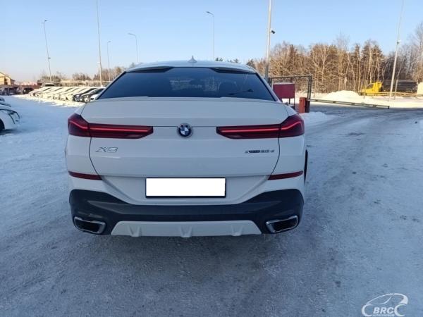 BMW X6 2023 Viļņa, ar dzinēja tilpumu 2.99 L un nobraukumu 69 tūkst. km par 59900 €, foto 4 vietnē AUTOMOTO.COM.LV