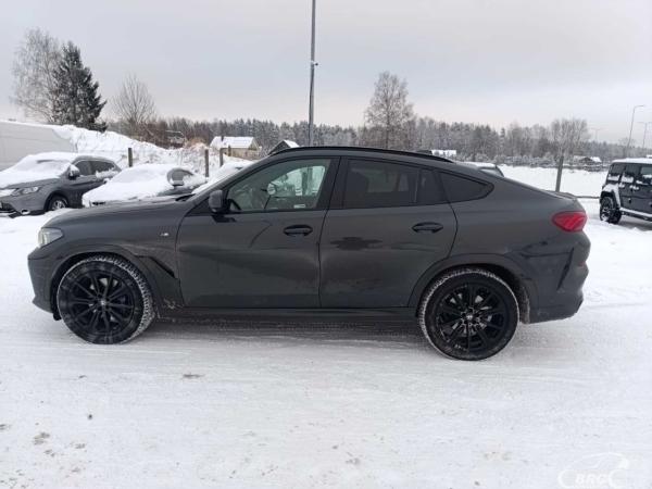 BMW X6 2023 Viļņa, ar dzinēja tilpumu 3.00 L un nobraukumu 71 tūkst. km par 68000 €, foto 2 vietnē AUTOMOTO.COM.LV