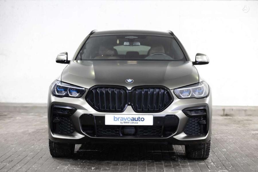 BMW X6 2023 in Vilnius, with an engine capacity of 3.00 L and mileage of 66 thousand km for 74881 €, photo 2 on AUTOMOTO.COM.LV