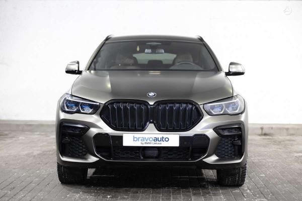 BMW X6 2023 in Vilnius, with an engine capacity of 3.00 L and mileage of 66 thousand km for 74881 €, photo 2 on AUTOMOTO.COM.LV