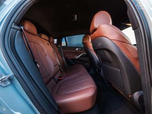 BMW X6 2023 in Marijampole, with an engine capacity of 3.00 L and mileage of 123 thousand km for 66950 €, photo 32 on AUTOMOTO.COM.LV