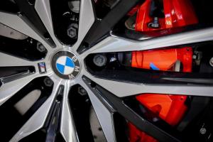 BMW X6 2023 in Vilnius, with an engine capacity of 4.40 L and mileage of 18 thousand km for 89771 €, photo 7 on AUTOMOTO.COM.LV