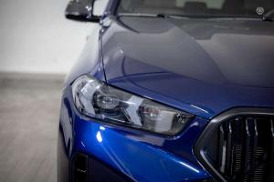 BMW X6 2023 in Vilnius, with an engine capacity of 4.40 L and mileage of 18 thousand km for 89771 €, photo 10 on AUTOMOTO.COM.LV