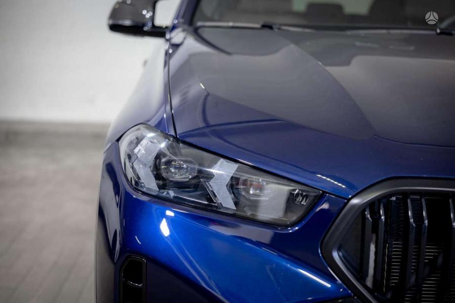 BMW X6 2023 in Vilnius, with an engine capacity of 4.40 L and mileage of 18 thousand km for 89771 €, photo 10 on AUTOMOTO.COM.LV