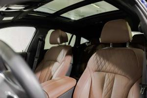 BMW X6 2023 in Vilnius, with an engine capacity of 4.40 L and mileage of 18 thousand km for 89771 €, photo 34 on AUTOMOTO.COM.LV