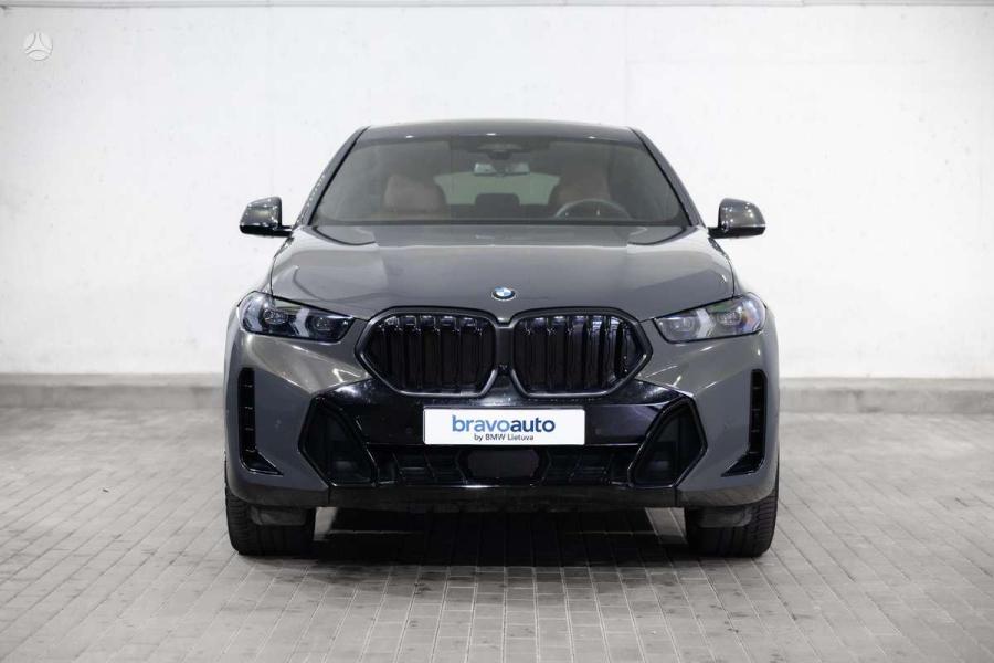 BMW X6 2025 Viļņa, ar dzinēja tilpumu 3.00 L un nobraukumu 13 tūkst. km par 97552 €, foto 2 vietnē AUTOMOTO.COM.LV