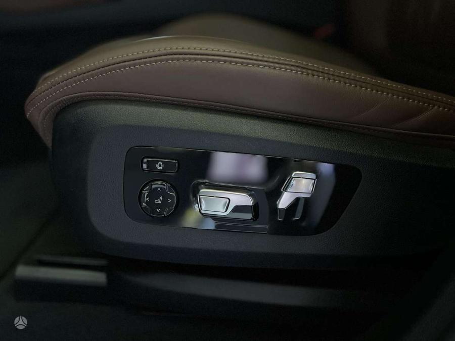 БМВ Х6 2025 в Клайпеда, объемом двигателя 3.00 л и пробегом 32 тыс. км за 92221 €, фото 24 на AUTOMOTO.COM.LV