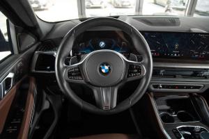 BMW X6 2025 in Kaunas, with an engine capacity of 3.00 L and mileage of 16 thousand km for 82771 €, photo 18 on AUTOMOTO.COM.LV